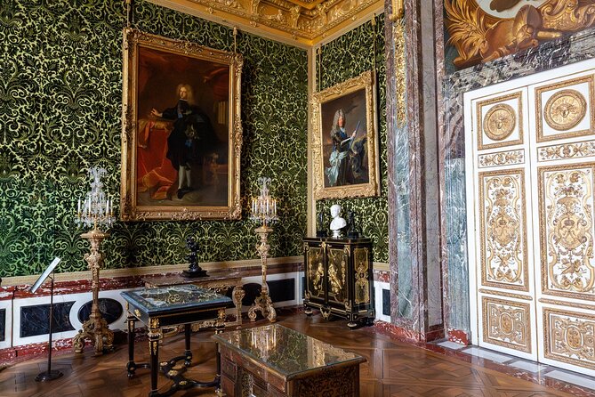 Versailles Palace Skip-the-Line Tour - Discovering the Kings Apartment
