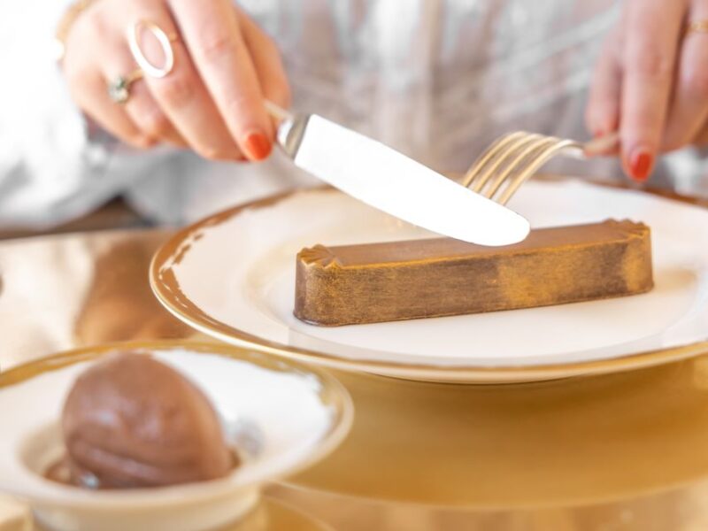 Versailles: Skip-the-Line Entrance and Tea Time at Ore - Authenticity and Value