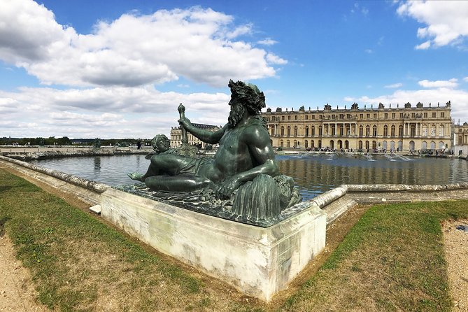 Versailles Small Group Guided Tour with Tranportation from Paris - FAQ