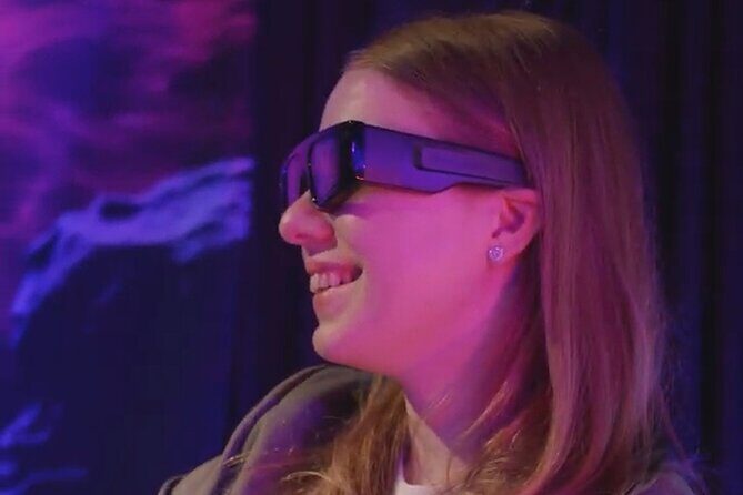 Verse Immersive Holographic Theater in Chicago - FAQs