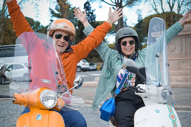 Vespa City Tour & Professional Photoshoot + Local Tiramisu - Booking Details
