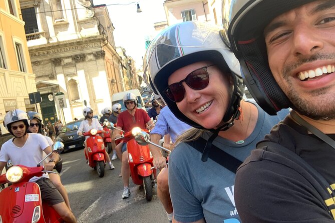 Vespa Tour Rome 3 Hours With Francesco (Official Licensed Guide) - Tour Options: Self-Drive vs. With Driver