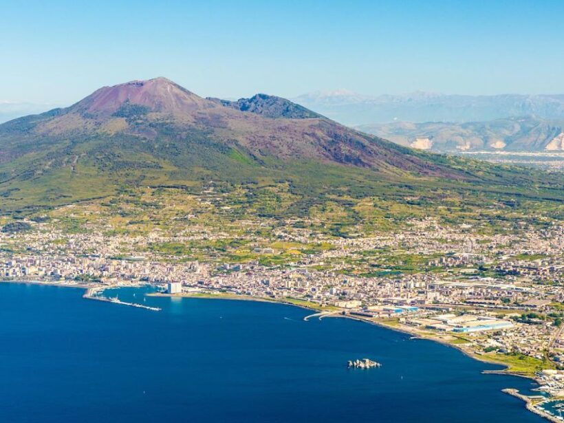 Vesuvius easy Transfer - The Experience: What to Expect from Start to Finish