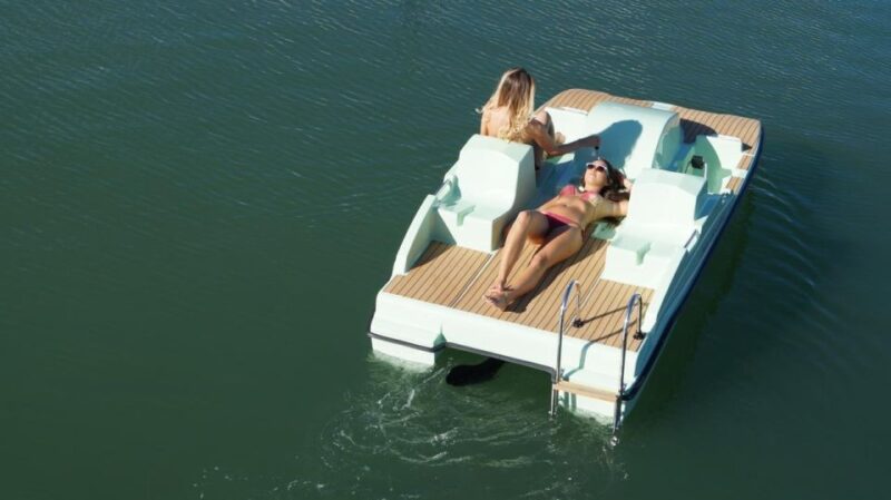 Veyrier-du-Lac: Pedal Boat Rental - What You Can Expect During Your Rental