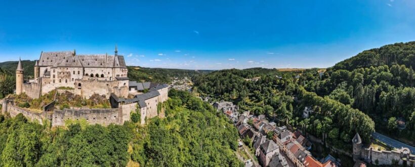 Vianden: Captivating Guided Walking Tour - The Sum Up
