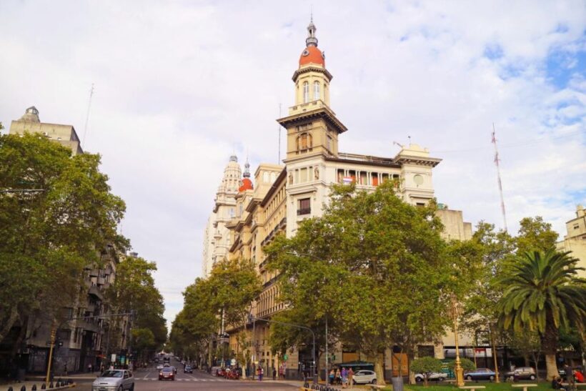 Vibrant Buenos Aires: A Journey Through Culture & History - Key Points