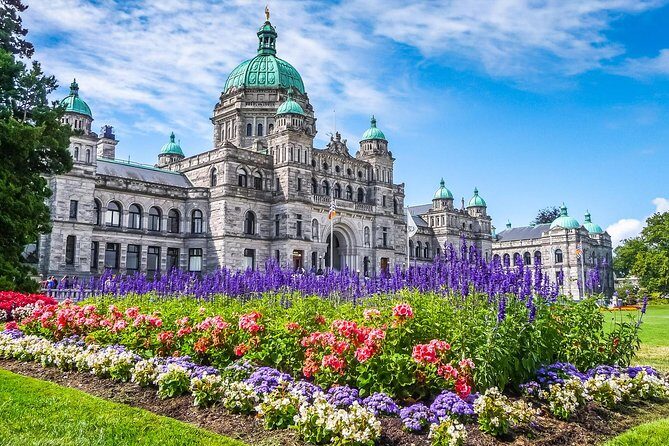 Victoria and Butchart Gardens Day Trip from Vancouver - FAQ