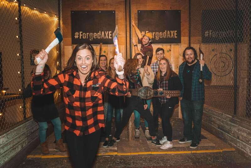 Victoria: Axe Throwing Experience - What You Can Expect from Your Axe Throwing Session