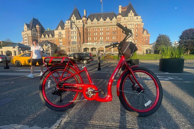 Victoria BC - Coast & Castle Tour by E-Bike - Government House