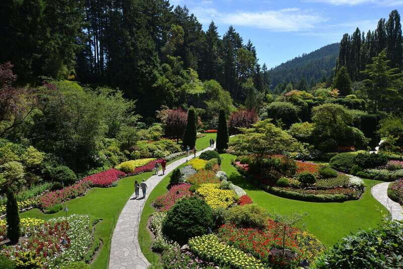 Victoria: City Highlights and Butchart Gardens Tour - An In-Depth Look at the Victoria: City Highlights and Butchart Gardens Tour