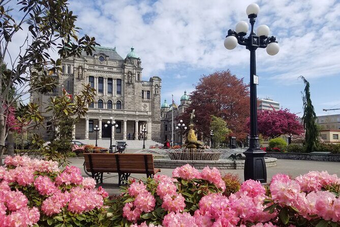 Victoria City Highlights Bike Tour - Castle, Hoods & Legends - FAQ