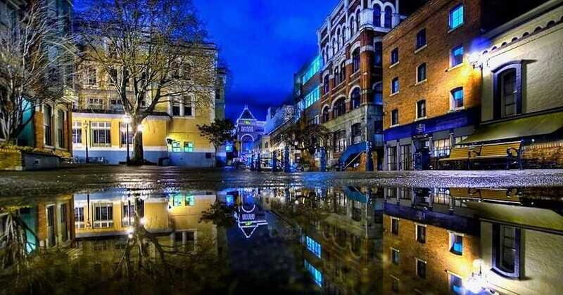 Victoria: Ghost Tour of Old Town and Bastion Square - The Experience and Practicalities