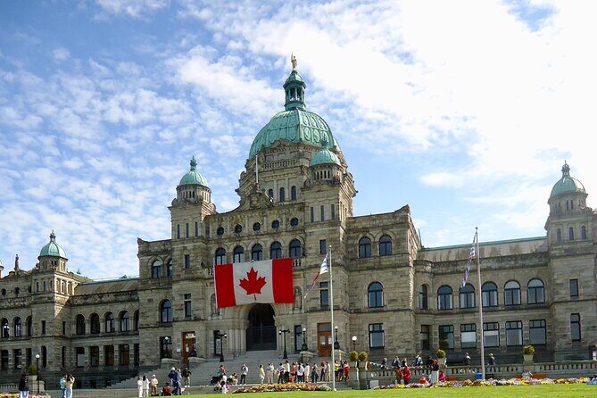 Victoria Private Tour Visiting City and Butchart Gardens - A Closer Look at the Itinerary: What You Can Expect
