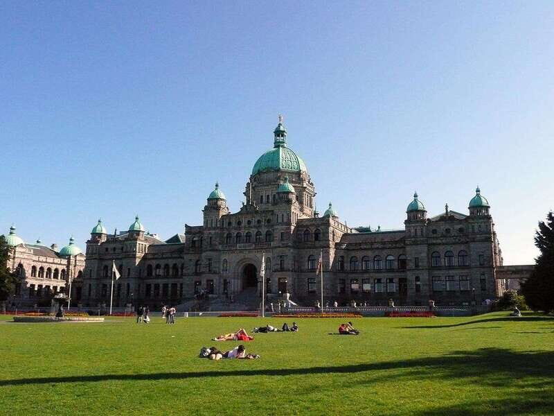 Victoria: Walking Tour through History and Heritage - Practical Details and Tips