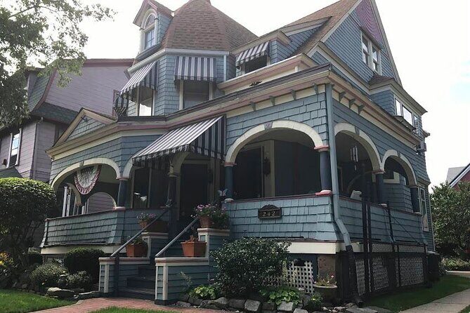 Victorian Flatbush , Brooklyn Private Tour - The Guide’s Role and Authentic Insights