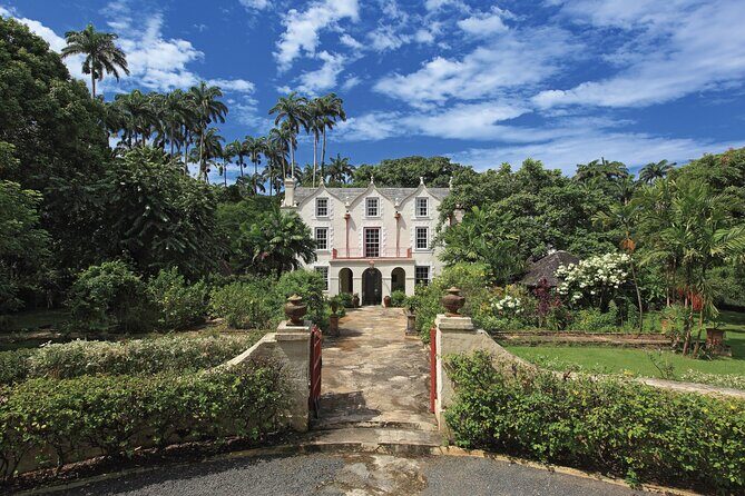 Victorian Steam Railway Short Journey Great House and Distillery - A Closer Look at the Victorian Steam Railway Short Journey