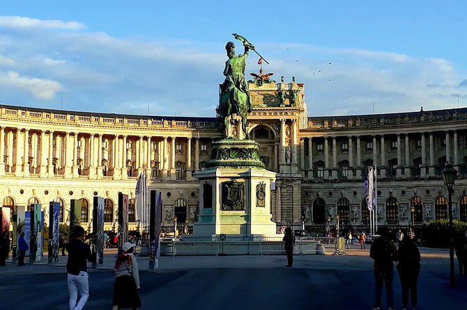 Vienna at First Glance a Private Walking Tour for First Timers - Navigating the City With Ease
