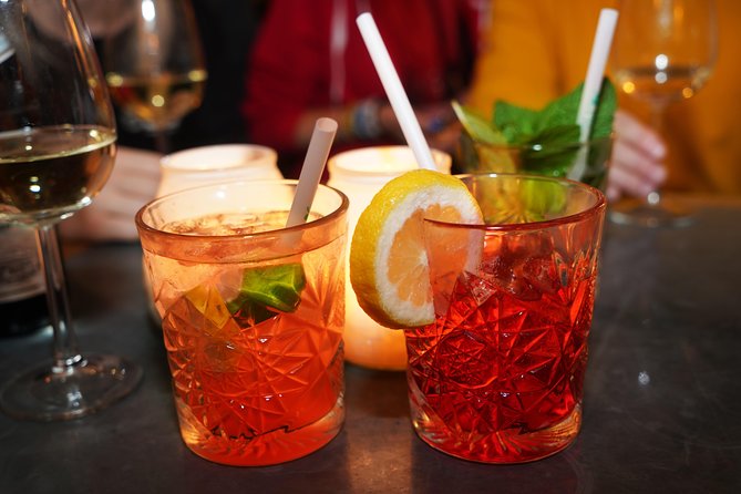 Vienna at Night: Private Evening Experience With Food & Drink - Exploring Viennas Nightlife