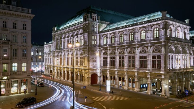 Vienna: Big Bus City Highlights Night Tour with Live Guide - What to Expect from the Tour