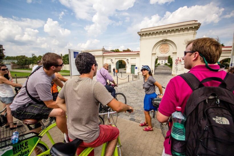 Vienna by Bike 3-Hour All-In-One City Bike Tour in English - The Bikes and Comfort