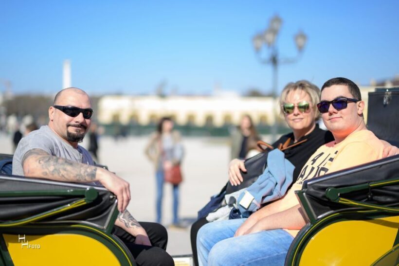 Vienna: Carriage Ride Through Schönbrunn Palace Gardens - Why the Ride Works