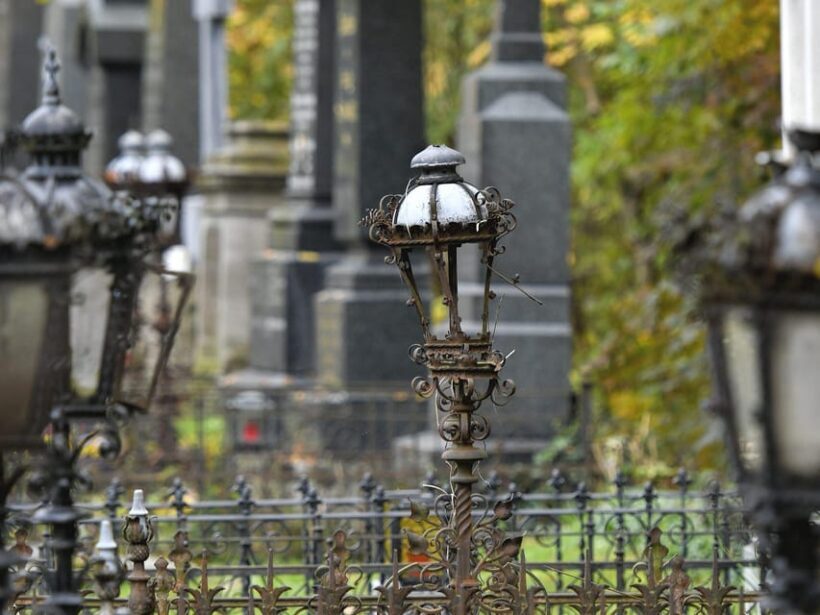 Vienna: Central Cemetery, guided walking tour with fascinating secrets - FAQ