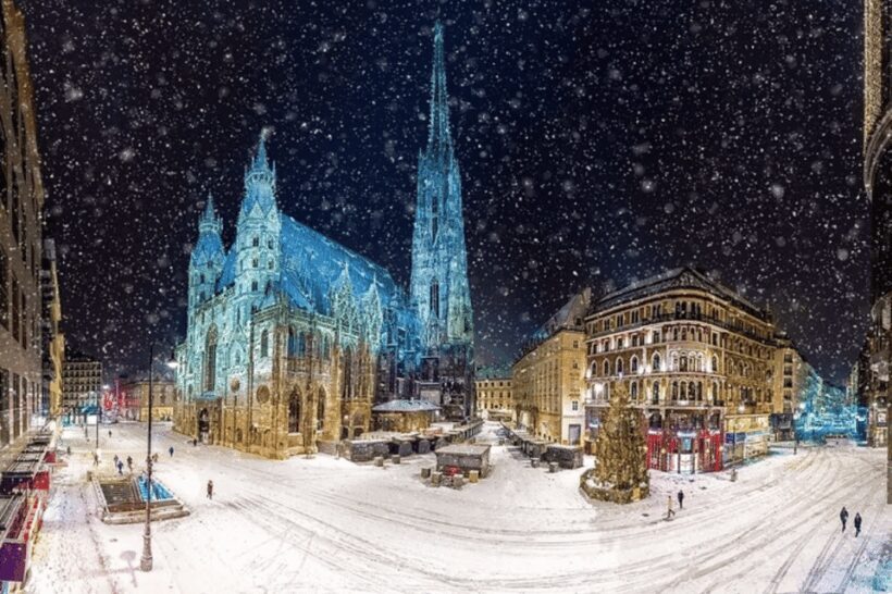 Vienna: Christkindlmarket Guided Walking Tour - A Deep Dive into the Experience