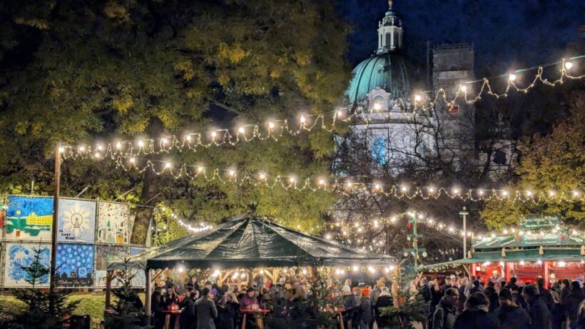 Vienna: Christmas Market Food and Drinks Tour - Authentic Experiences and Traveler Feedback