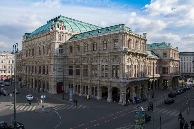 Vienna: City of Music Private Walking Tour - Listening to Classical Pieces
