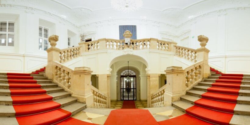 Vienna: Concert by the Vienna Baroque Orchestra - Analyzing the Value