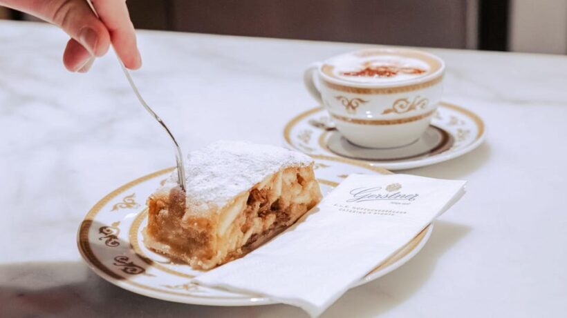 Vienna: Gerstner KuK Hofzuckerbäcker Baking Show & Tasting - A Practical Overview of the Baking Show Experience