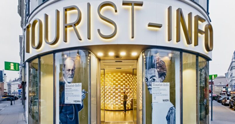 Vienna: Guided Walking Tour of City Center Highlights - Who Should Take This Tour?