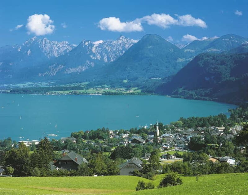 Vienna: Hallstatt, Salzburg, Melk, Alps & Lakes Day Trip - Key Points