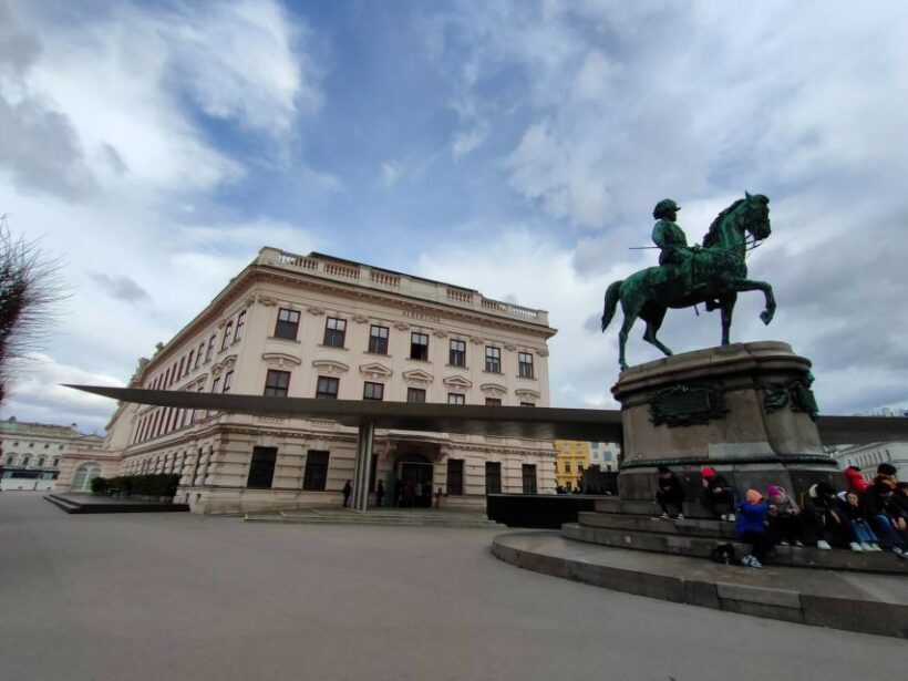 Vienna Historical Highlight City Tour + Wine Tasting - FAQ