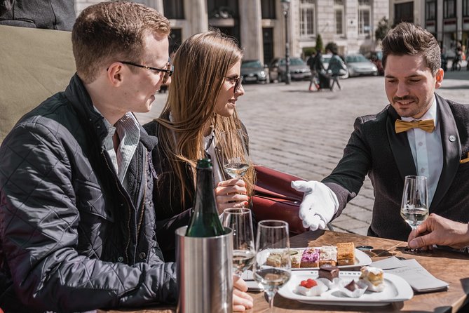 Vienna Horse-Drawn Carriage Ride With Sparkling Wine and Food - Convenient Booking Details