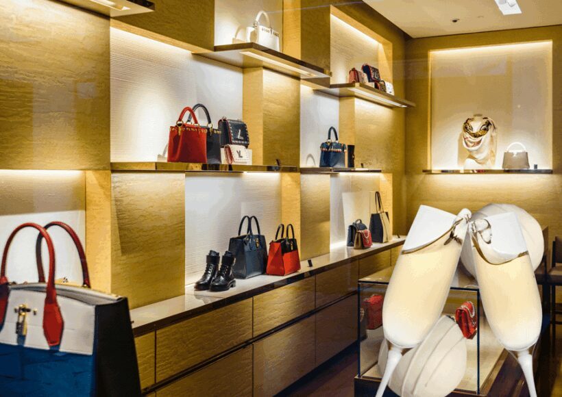 Vienna: Luxury Vintage Fashion Walking Tour - An Authentic Fashion-Focused Experience in Vienna