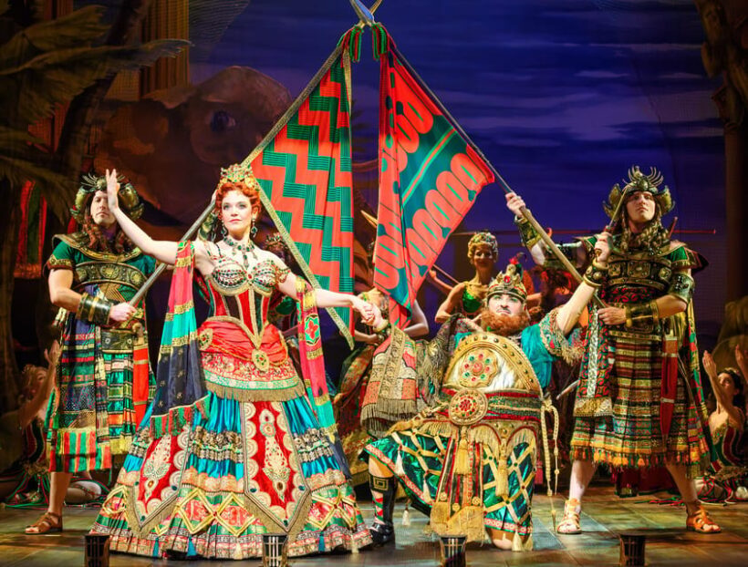 Vienna: Musical Tickets THE PHANTOM OF THE OPERA - Who Will Love This?