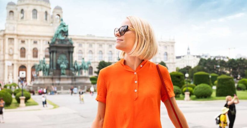Vienna: Old Town Professional Photowalk - The Different Packages and What They Offer
