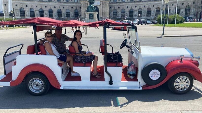 Vienna: Old Town Sightseeing Tour in a Vintage-Style E-Car - What the Reviews Tell Us