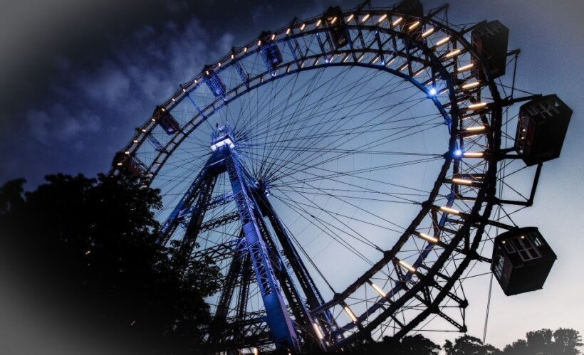 Vienna: Panoramic Night Tour by Bus - Authentic Traveler Reviews