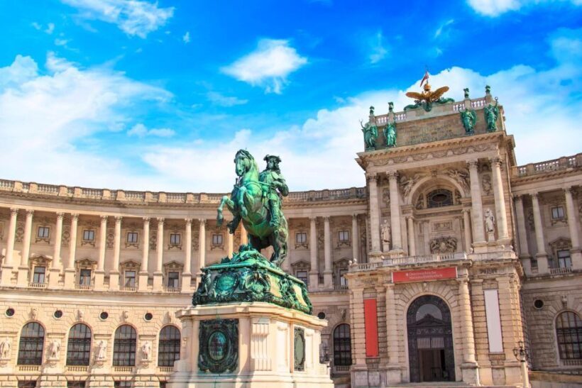 Vienna: Private Architecture Tour with a Local Expert - What the Experience Is Like