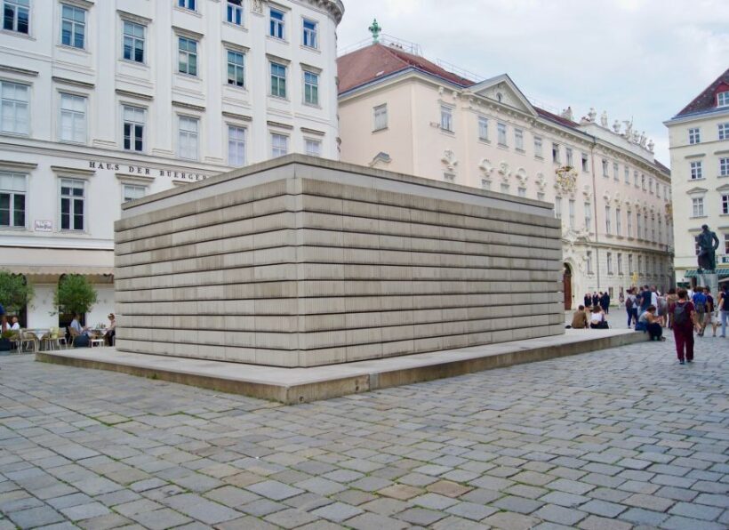 Vienna: Private Jewish Walking Tour - Exploring the Itinerary and Its Significance