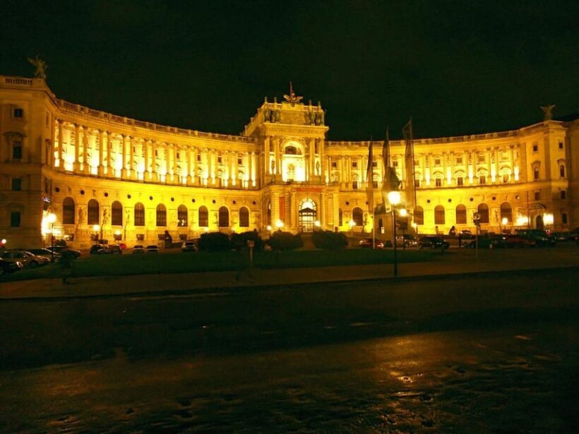 Vienna: Private Night Tour with Local - What to Expect from the Experience