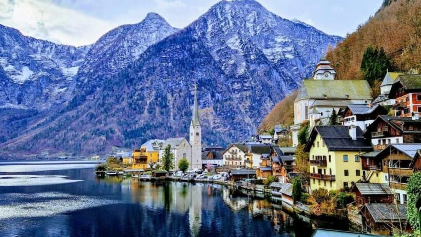 Vienna: Private tour from Vienna to Hallstatt and Salzburg - Key Points