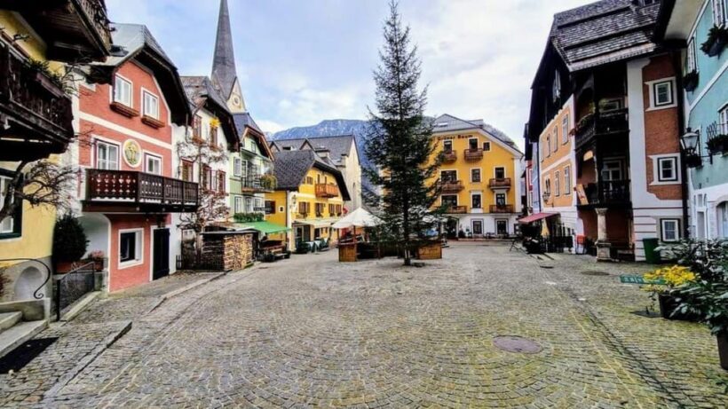Vienna: Private tour from Vienna to Hallstatt and Salzburg - Authentic Traveler Insights