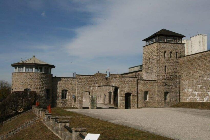 Vienna: Private tour Mauthausen and Linz - Transition to Linz