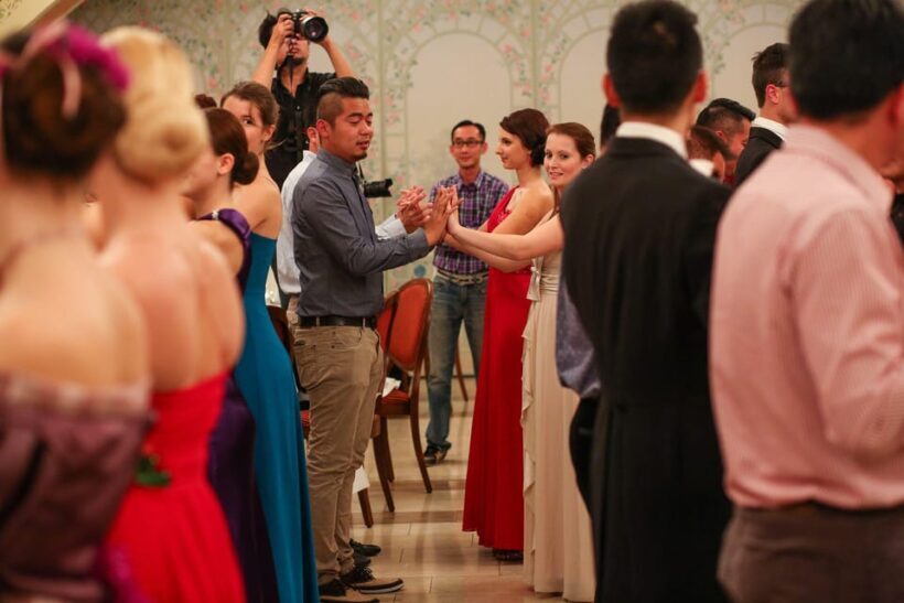 Vienna: Private Waltz Workshop for groups (4-14 guests) - Discover the Charm of Vienna’s Private Waltz Workshop