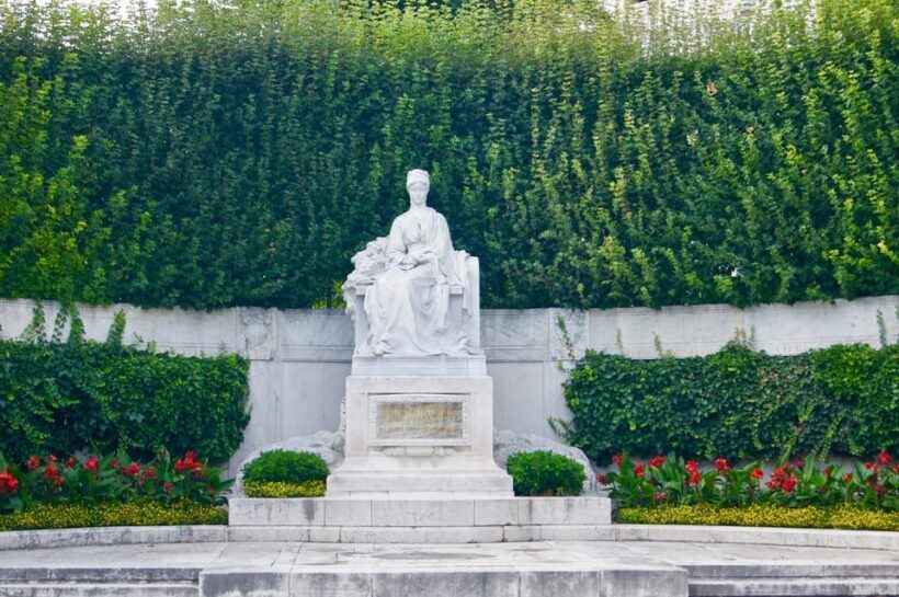 Vienna: Private World War II Walking Tour - Practical Tips for Travelers