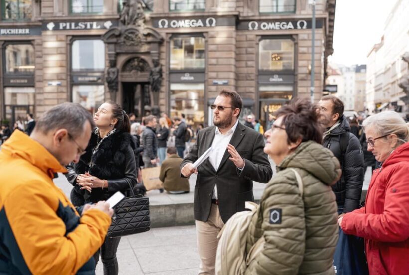 Vienna: Romanian Heritage and Christmas Markets Guided Tour - The Sum Up