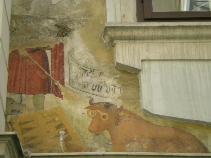 Vienna: Romantic Old Vienna City Walk and Wine Tasting - A Closer Look at the Vienna Old Town and Wine Tasting Tour